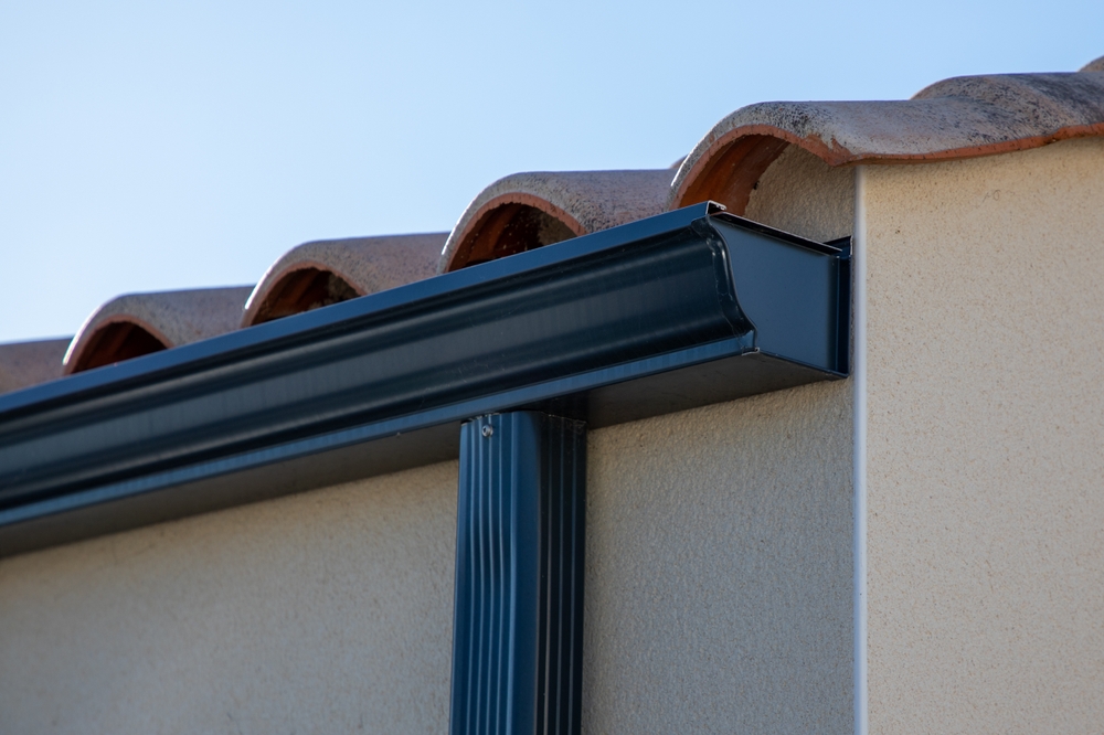 Seamless Aluminum Gutter Repair in Santa Barbara CA